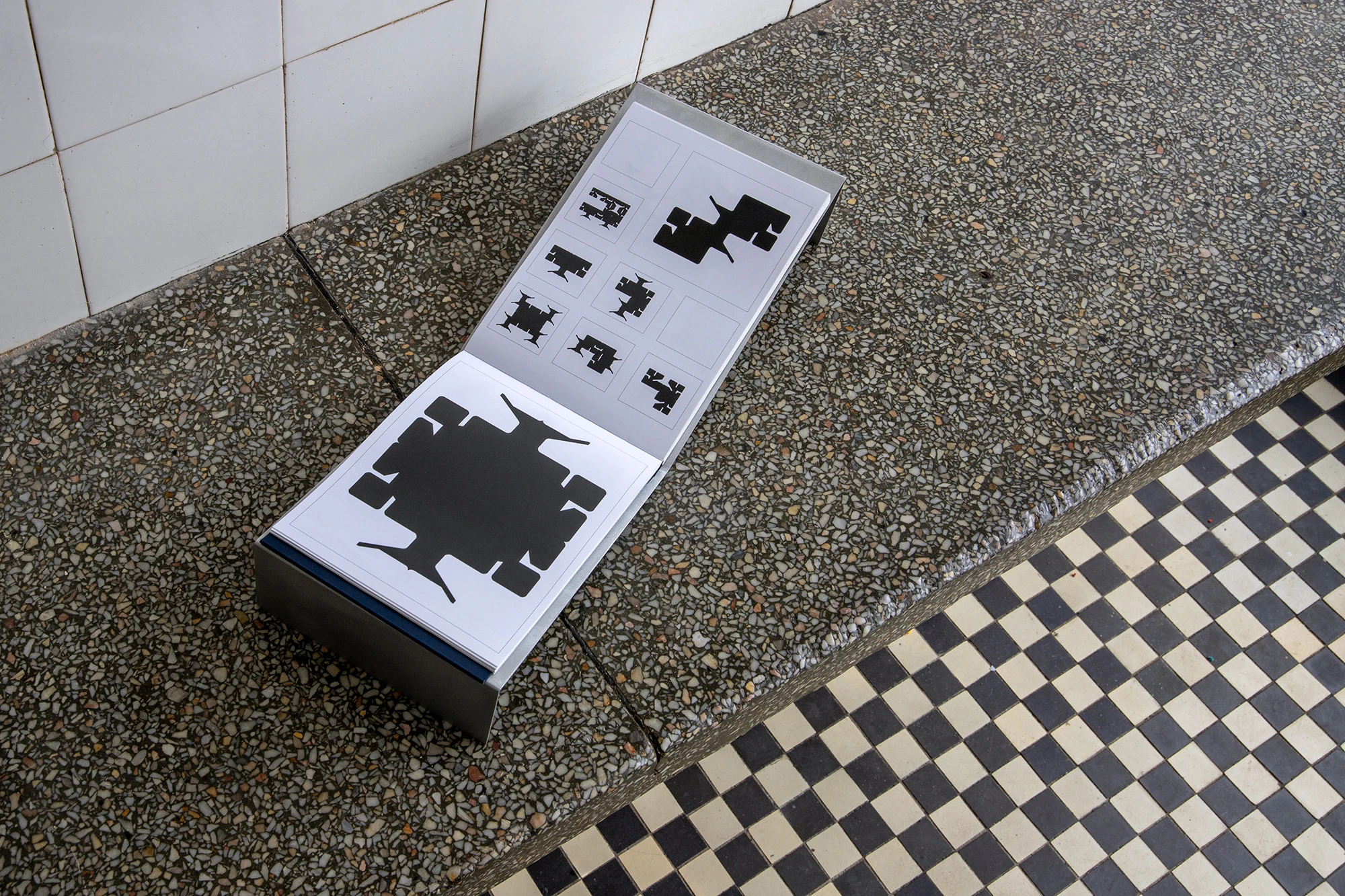 Grids and Programming in Graphic Design Experiment - School of Form